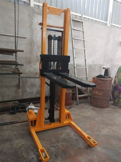 Mild Steel Fork Stacker For Material Handling At ₹ 40000 Piece In