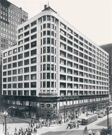 PHOTO CHICAGO CARSON PIRIE SCOTT DEPARTMENT STORE OLD LIGHTS ON STATE STREET STREETCAR