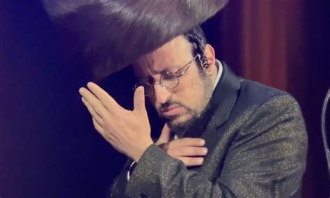 ליפא שמעלצר ואחיה כהן בסינגל קליפ חדש • טועמיה בחדרי חרדים