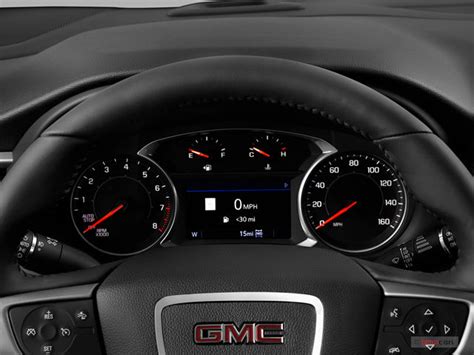 2023 GMC Acadia Pictures U S News