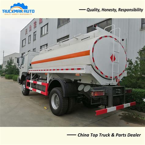 Sinotruk Howo 4x4 Oil Tank Truck