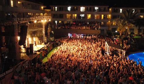Guide To Majorca Nightlife Balearic Homes