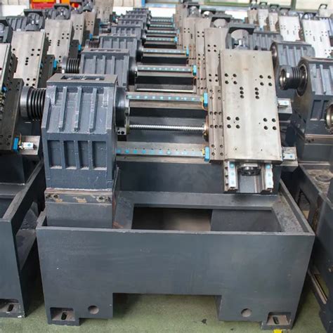 Tck6340s Small Linear Rail Guide Slant Bed Fanuc China Cnc Lathe
