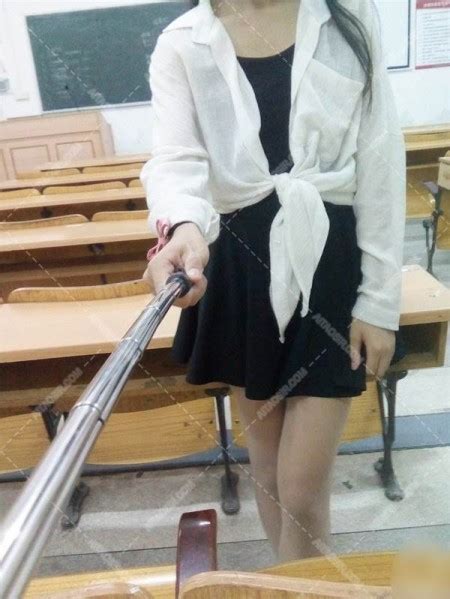 福利姬真实学妹青樱之极品合集 27套（1935p53v112gb） 撸先生
