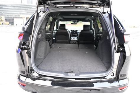 【皓影锐·混动 20l 两驱 E Cvt 锐·幻夜版两排全部放倒图片 汽车图片大全】 易车