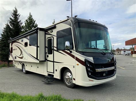 2020 Entegra Vision XL Model M 34G Manufactured By Thor Great