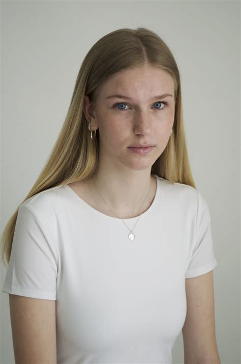 Model Heather City Models Talent Mgmt