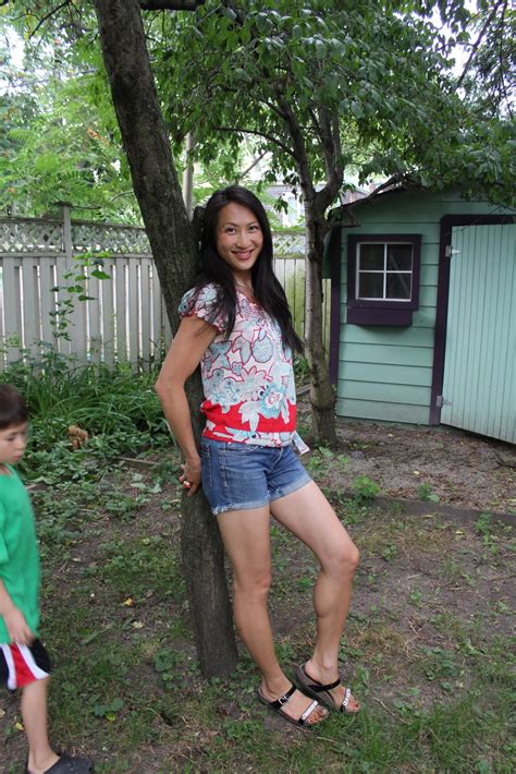 Make Mommy Chic Daisy Dukes At The B B Q