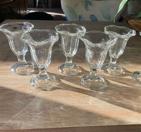 Vintage Tulip Ice Cream Sundae Glass Parfaits Or Dessert Etsy