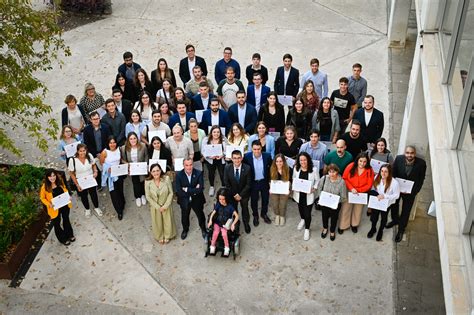 Un total de 50 estudiants de grau i 43 de màster reben els premis