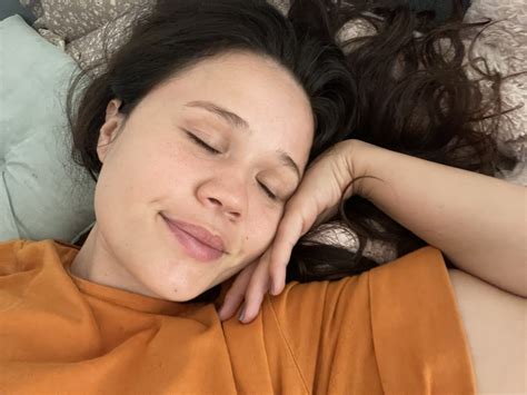 Fka Yhivi On Twitter Imagining If This Is How Sleeping And Waking Up