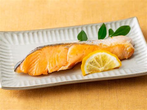 鮭の幽庵焼き｜カマダレシピ｜鎌田醤油（かまだしょうゆ）公式通販サイト