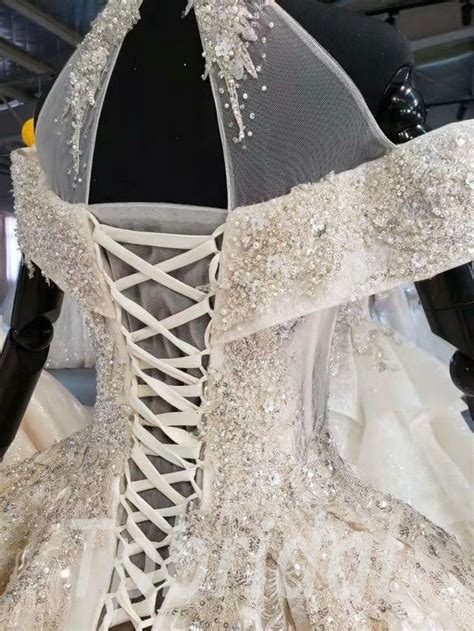 Haute Couture Ball Gowns Off The Shoulder Long Train Wedding Dress