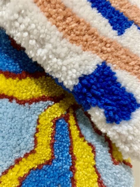 Del Graffiti Al Telar Puchita Y El Arte Del Tufting