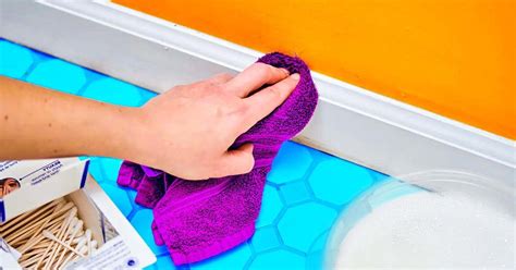 Comment Nettoyer Les Plinthes En Bois Ou En Carrelage
