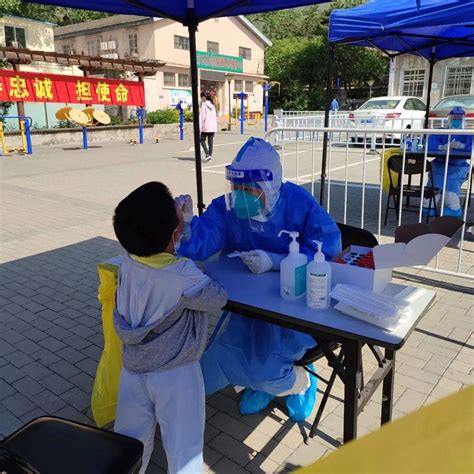 双向奔赴的爱和鼓励！五里坨街道区域第七轮核酸检测圆满完成工作居民防疫