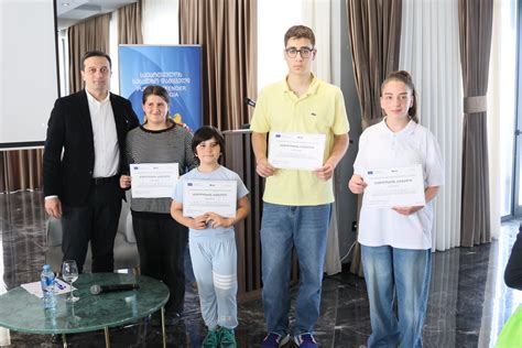 ბავშვთა დაცვის საერთაშორისო დღე ბავშვების ხმა მნიშვნელოვ… Flickr