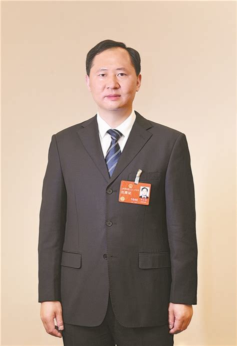 代表委员访谈丨全国人大代表李小松：扩容优质医疗资源 提升基层医疗水平 风向标 新湖南