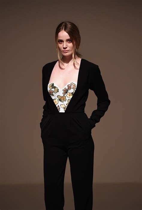 Lama Jouni Fall Winter 2017 2018 Ready To Wear