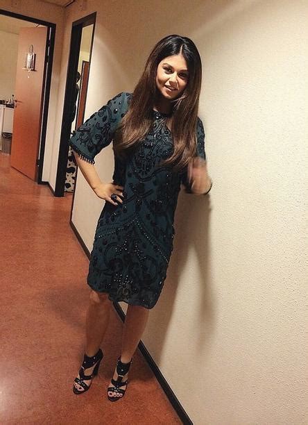 Roxeanne Hazes S Feet I Piedi Di Roxeanne Hazes Celebrities Feet 2024