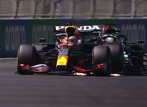 Verstappen é Punido Por Acidente Com Hamilton Mas Mantém 2º Lugar Na
