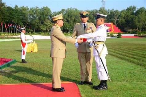 တပ်မတော်ဆေးတက္ကသိုလ် ဗိုလ်လောင်းသင်တန်းအမှတ်စဉ် ၂၄ သင်တန်းဆင်း ဂုဏ်ပြုစစ်ရေးပြ အခမ်းအနား ကျင