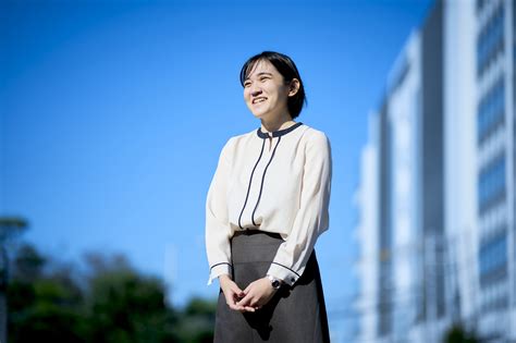 残りのse人生を 最高のフィールドで挑む。 Hitachis Digital Careers デジタルで社会の課題を解決する日立の人
