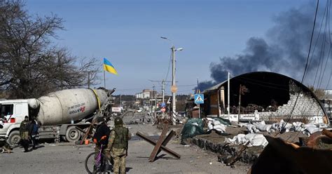 Збройні сили України запевнили що російські війська успішно містилися на всіх напрямках