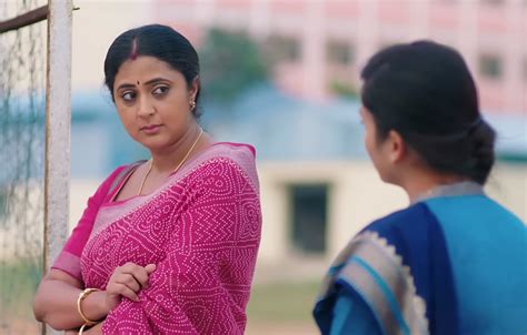 ஈஸ்வரியின் முன்னாள் காதலர் தான் ஜீவானந்தம் வைரலாகும் எதிர்நீச்சல் பழைய எபிசோட் வீடியோ இதோ