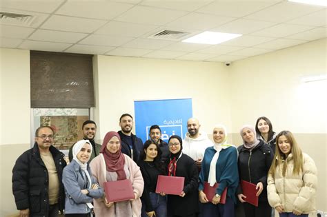 Middle East Students Practice Story Making With Their Smartphones