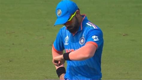 Mohammad Rizwan Takes Time To Face First Ball Virat Kohli Reacts By