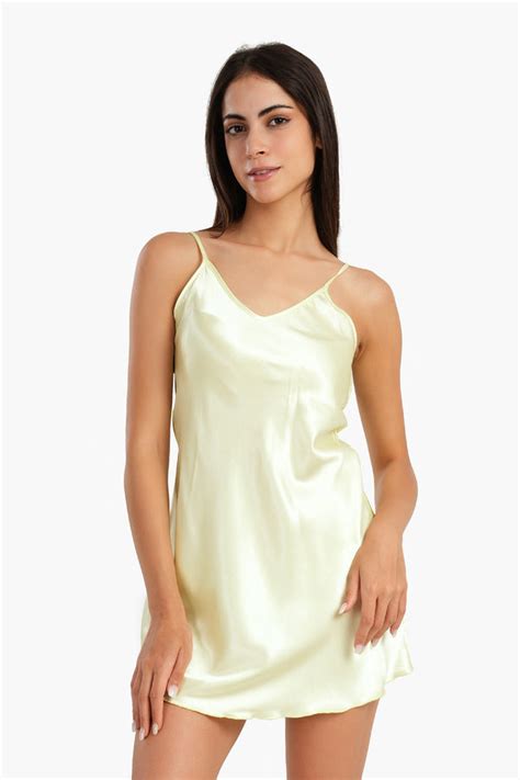 لانجيري Carina Wear