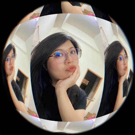 Sammi Liao Liao Fiona Threads Say More
