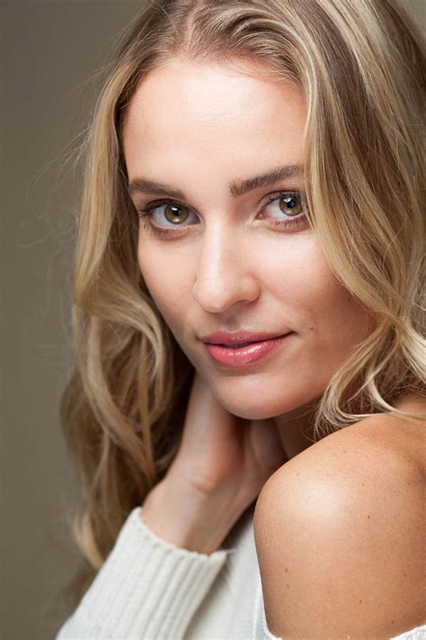 Brand Model And Talent Lauren Ryan Lifestyle Women