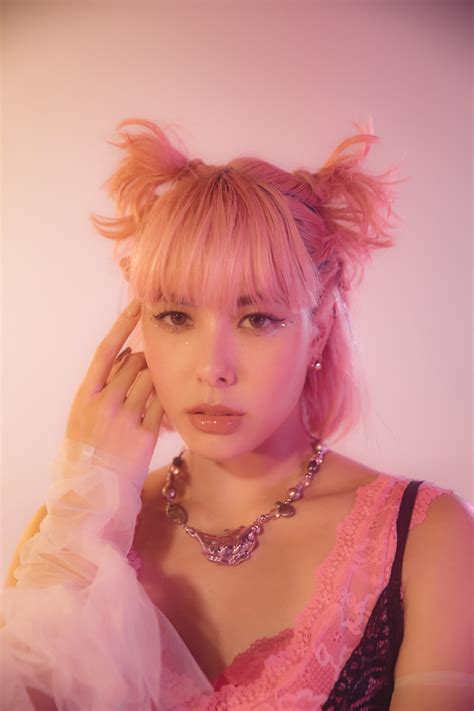 「色気だだ漏れ」faky、キュートでセクシーな新曲「choco Fudge」のミュージックビデオを公開！ 日刊エンタメクリップ