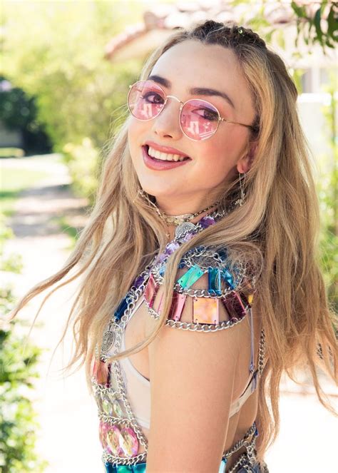 Peyton List Inspired Outfits Peyton List Digital Cover