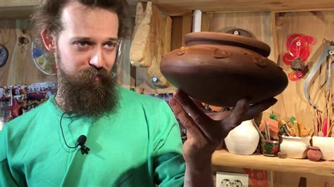 🍯 Горшок с конусным выпуклым дном и рельефным узором Гончарная школа ...