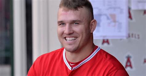 Mike Trout Monday Mike Trout Surpassed 39 Hall Of Famers In Career War