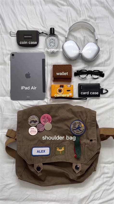 Pin By ダニ On Guardado Rápido In 2023 Stylish School Bags Everyday