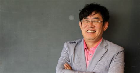 포토 미소 짓는 영화제작자 이경규