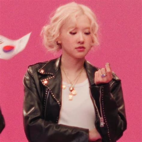 RosÉ Apt Mv Rose Icon Rosé Blackpink Rose