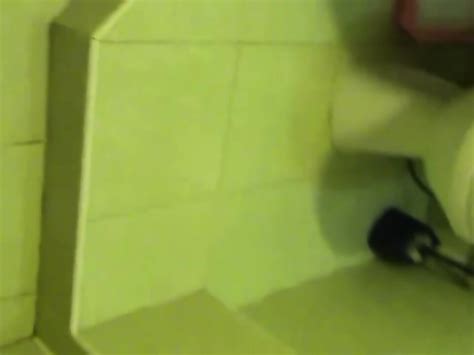 Girlfriend Rather Fucks Than Do Cleaning