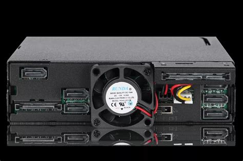 MB606SPO B 6盘位2 5 SATA SAS硬盘 9 5mm薄型ODD转5 25 光驱位内置全金属热插拔硬盘抽取盒