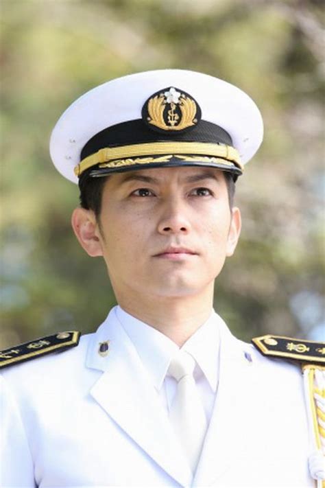 日本海上自衛隊員拍寫真 男女隊員秀靚照 每日頭條