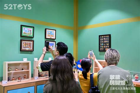 潮物研究52toys收藏玩具馆全球首站空降三里屯太古里——蜡笔小新展区现场回顾 乐自天成 Dreamfair 创意市集