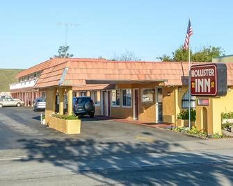 16 Best Hotels In Hollister California Hotels From 67night Kayak