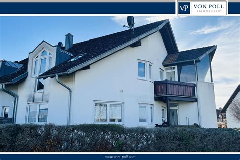 Vermietetes Mehrfamilienhaus Mit Balkonen Und Einbauküchen In Zentraler