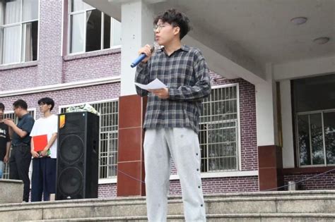 经验共分享 交流促成长：我院开展五月讲评 建筑工程学院