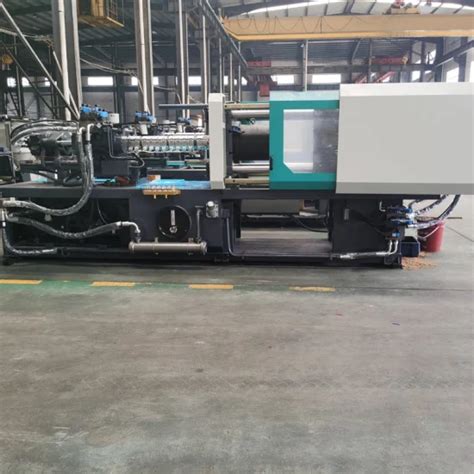 Usb Cable Molding Machine 650 Ton Injection Molding Machine Injection