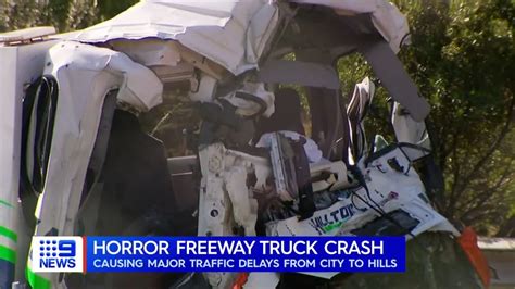 Deadly Crash On South Eastern Freeway Driving Driving School